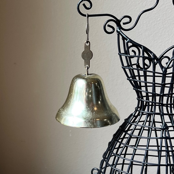 Accents | Vintage Brass Tone Hanging Metal Bell Collectible 5 Estate ...